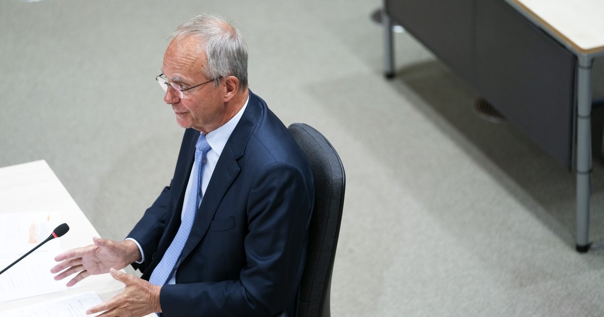 Oud-minister Henk Kamp vindt hogere boetes voor uitkeringsfraude ...