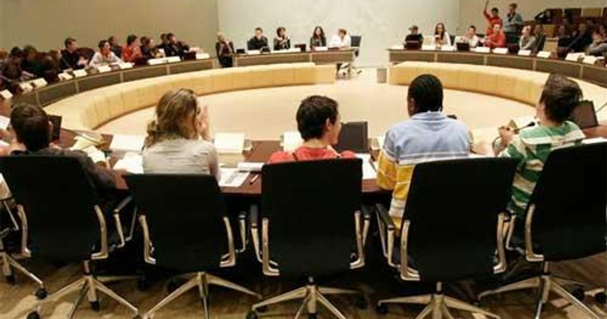 Fuseren kleine gemeentes | EenVandaag