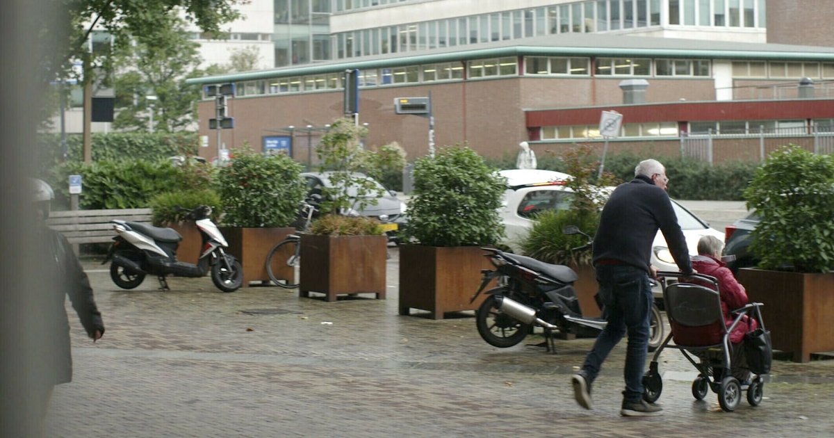 Waarom de zorg in Nederland steeds duurder w... | EenVandaag