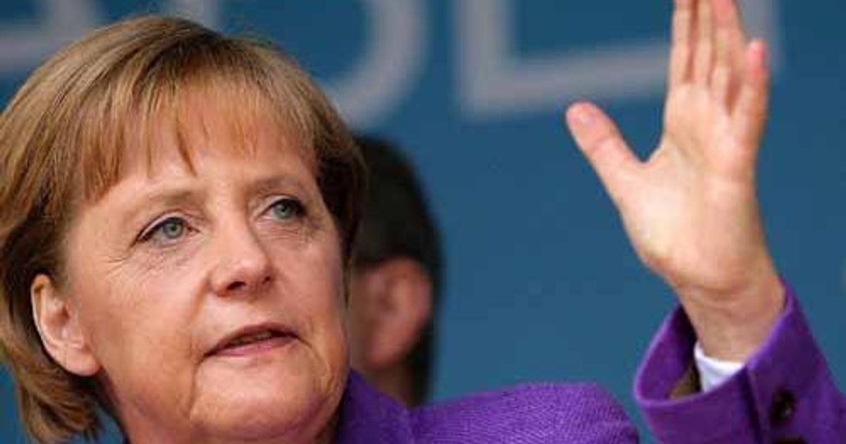 Merkel is woedend op Cameron | EenVandaag