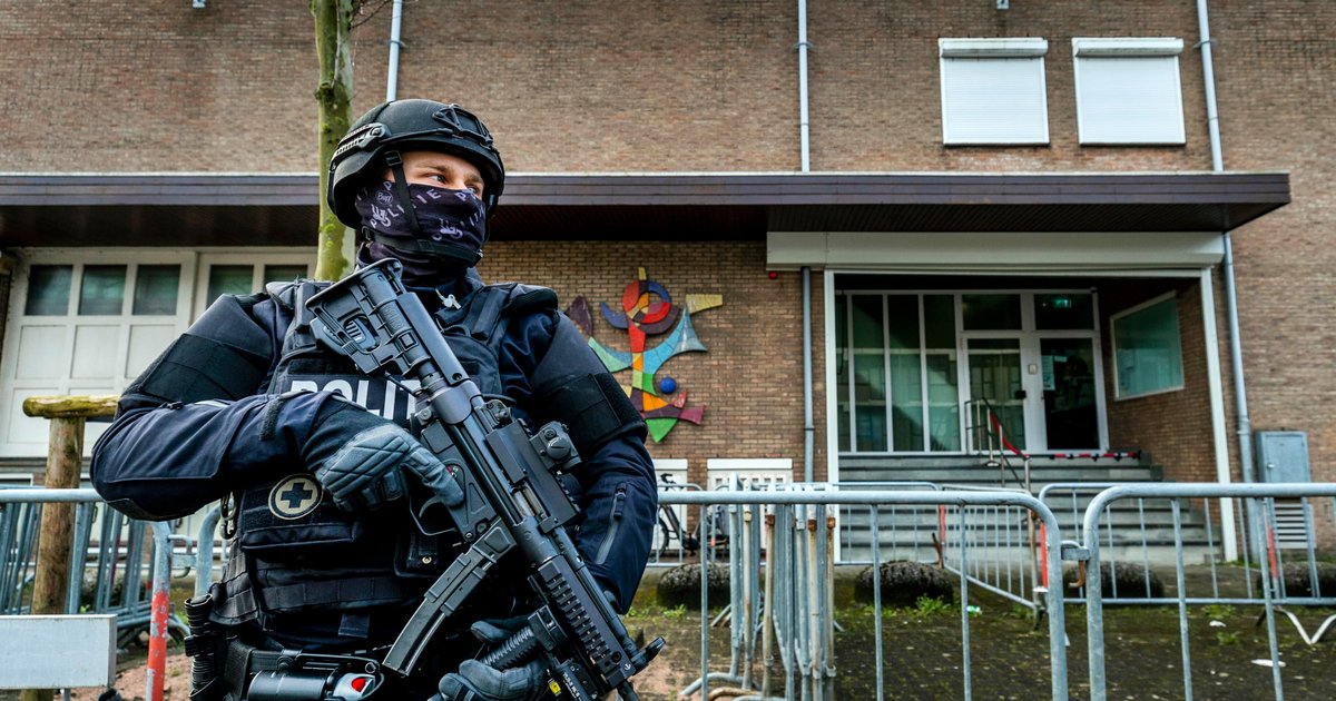 Kroongetuige Nabil B. gaf gewelddadige opdracht vanuit cel: 'Dit is ...